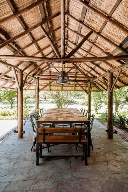 Estimasi Biaya Renovasi Atap Rumah dan Cara Menghitungnya - Shila at ...