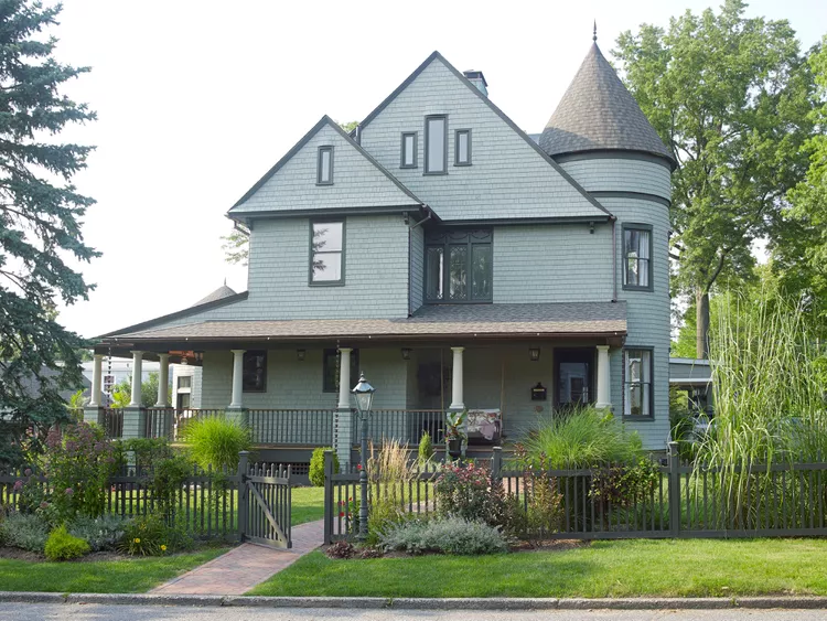 13 Desain Rumah American Style dari Zaman ke Zaman - Shila at Sawangan